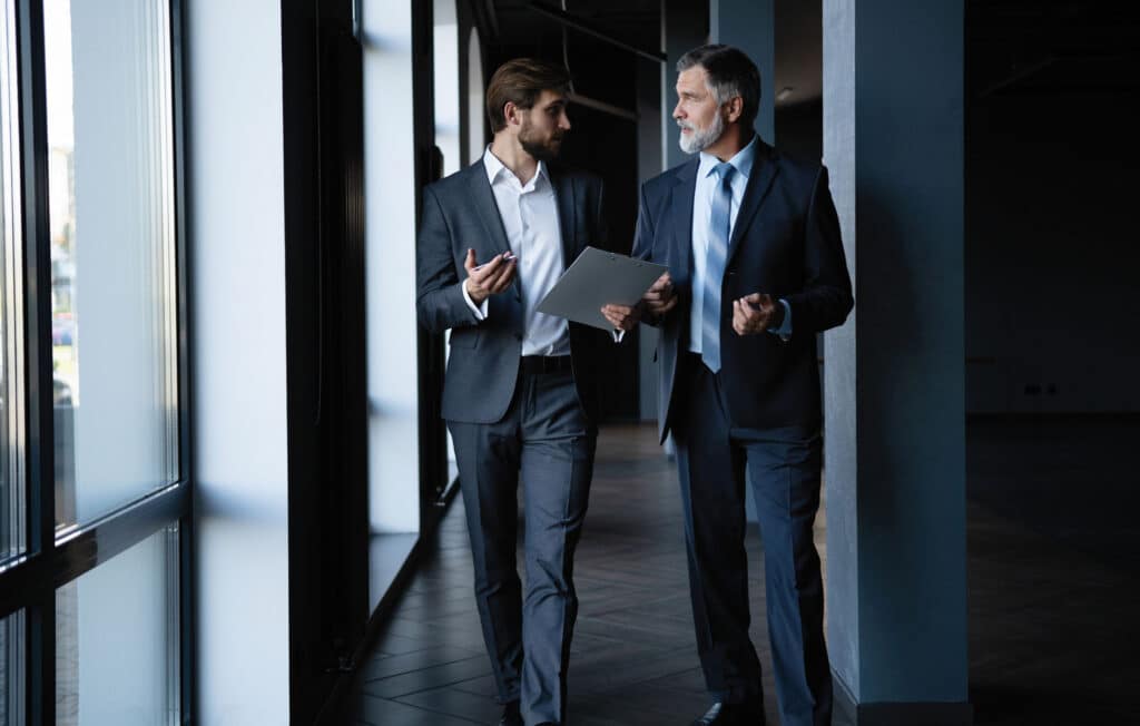 Fractional & Interim Crypto Executives - CRO, AML, CISO, DPO